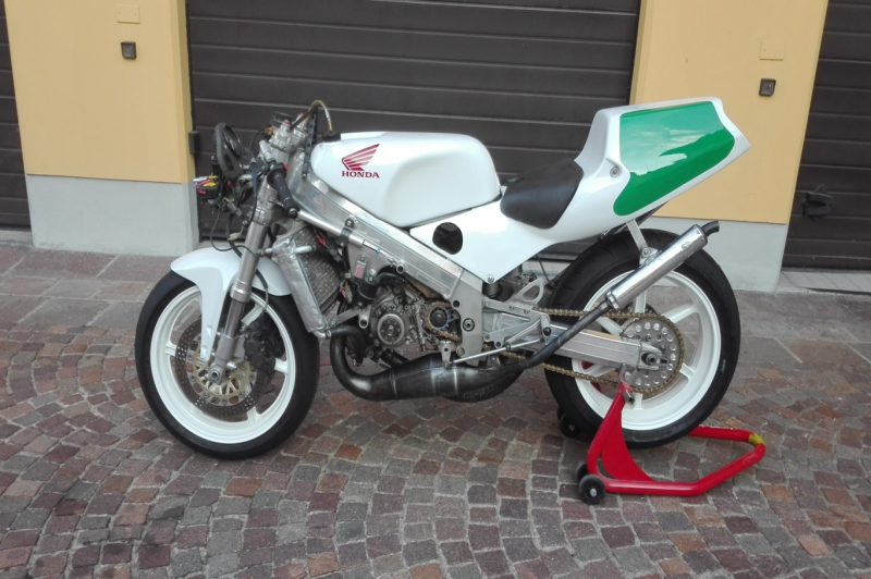 AutoMotoStory - Honda RS 250 GP